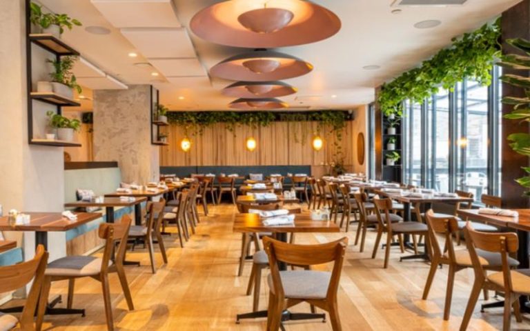 Creating A Cozy Vibe: Tips For An Inviting Restaurant Design
